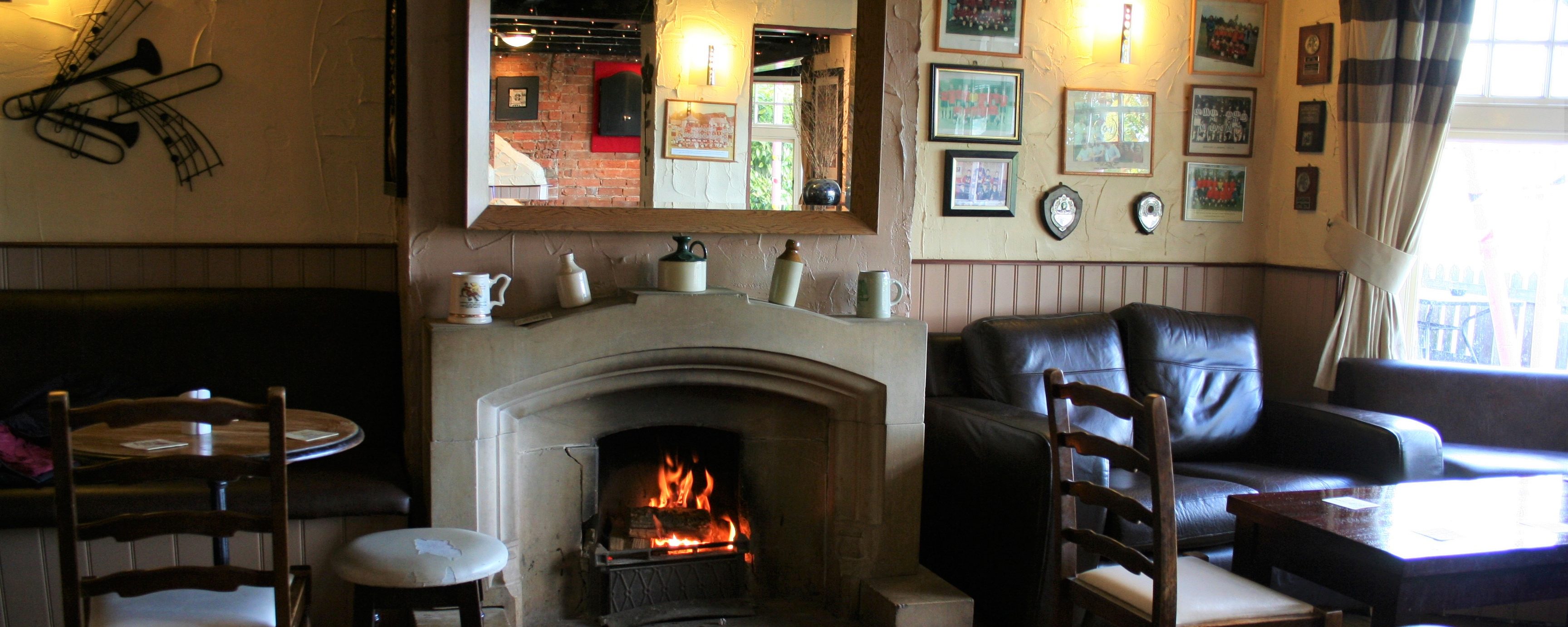 Home - Red Lion Woodcote