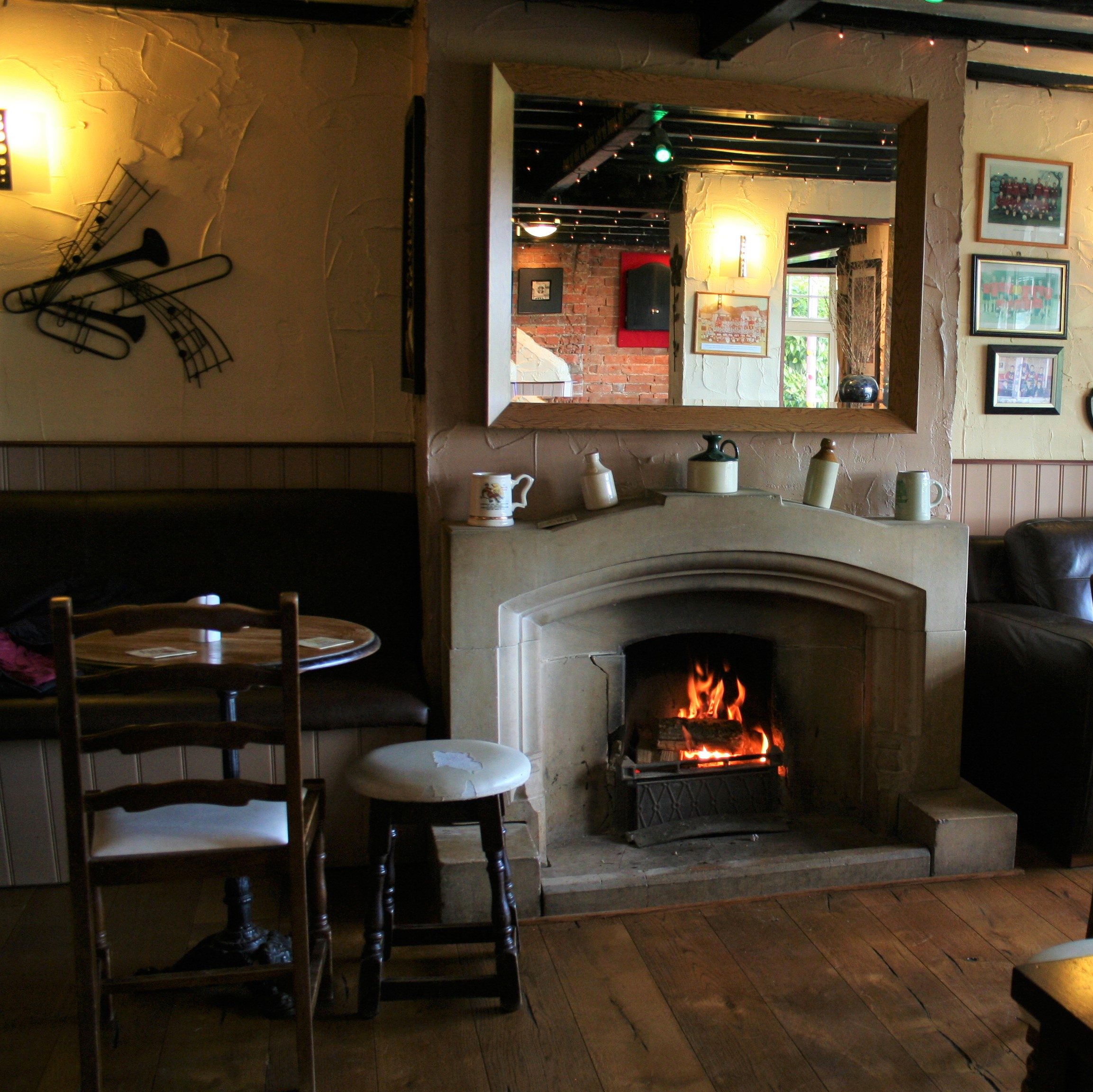 Home - Red Lion Woodcote